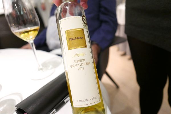 Ice Wine: Everything You Need To Know - The Wine Wiki